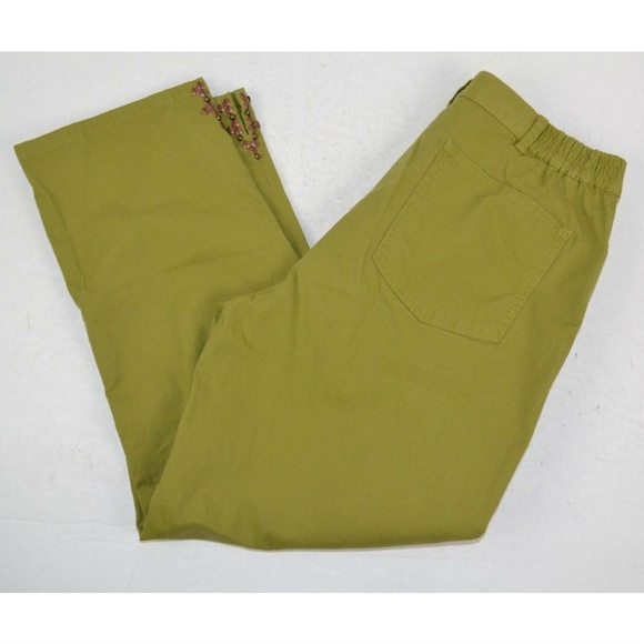 Ruby Rd. | Pants & Jumpsuits | Ruby Rd Capri Pants W Elastic Back Waist ...